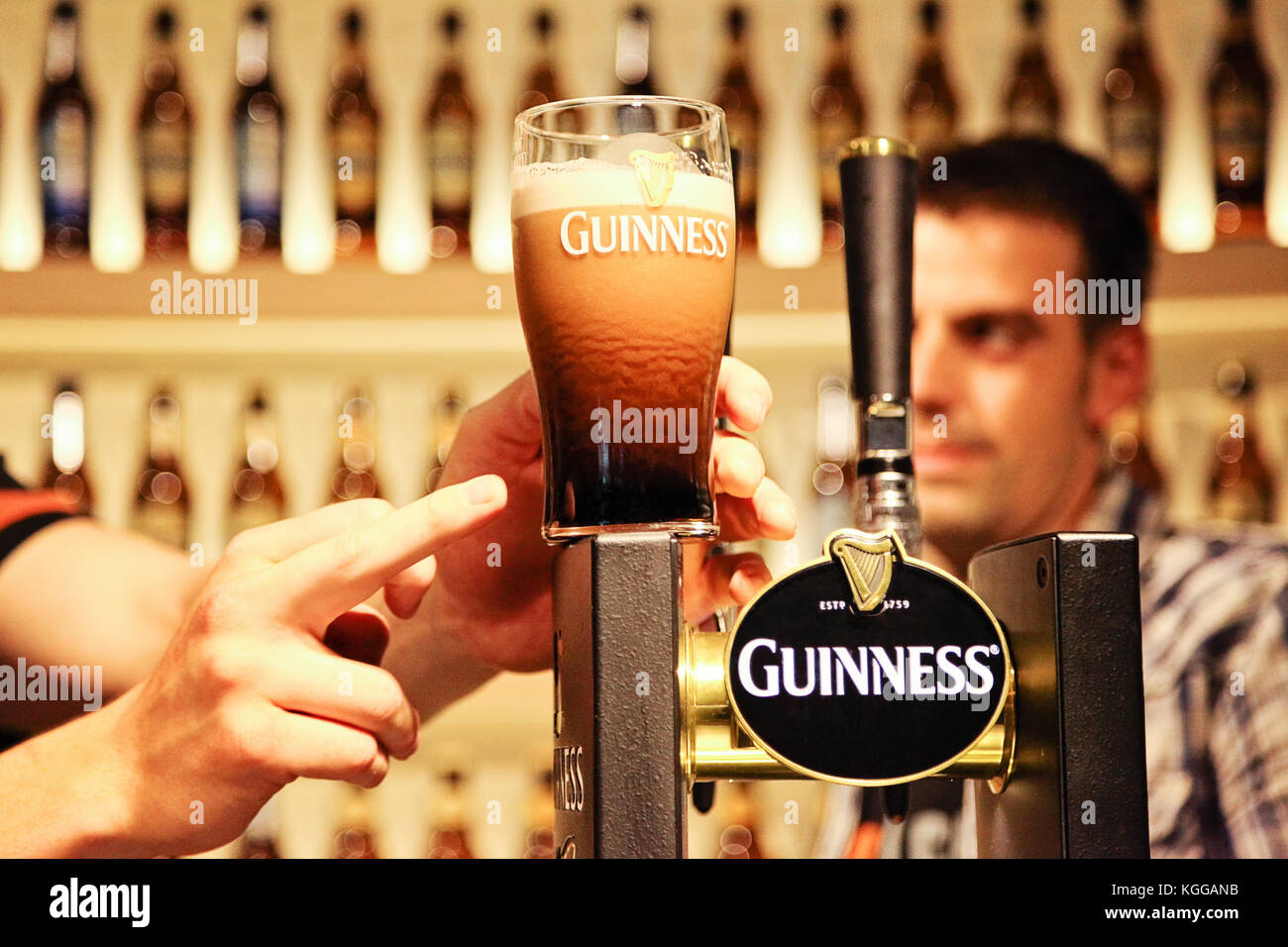 Editorial explanation hi-res stock photography and images - Alamy