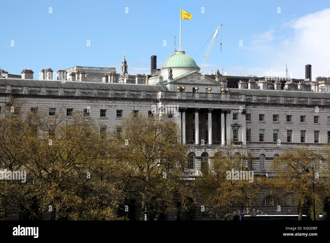 Large neoclassical building hi-res stock photography and images - Alamy