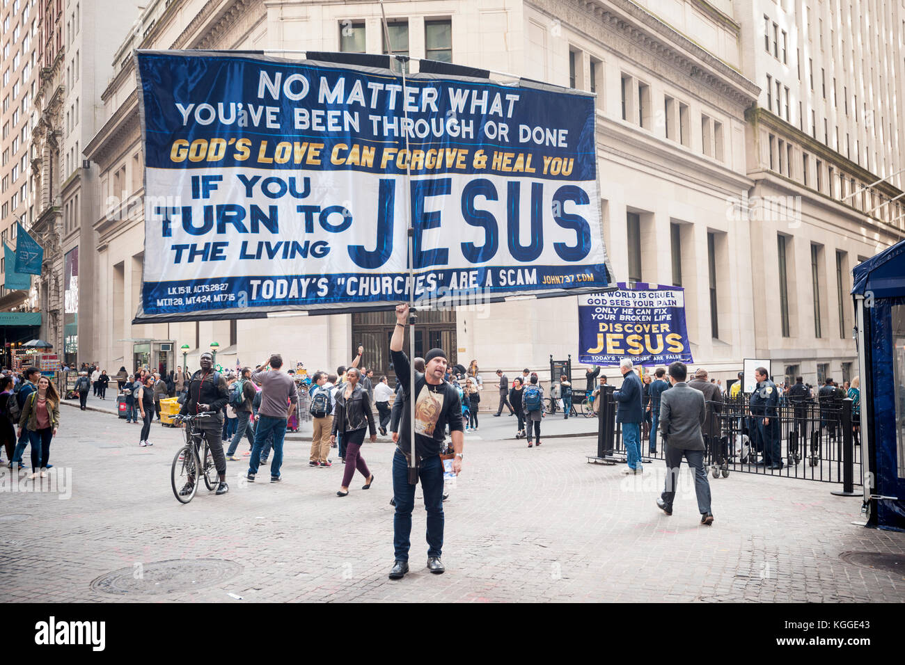 Religious zealots proselytize on Wall Street in Lower Manhattan in New ...