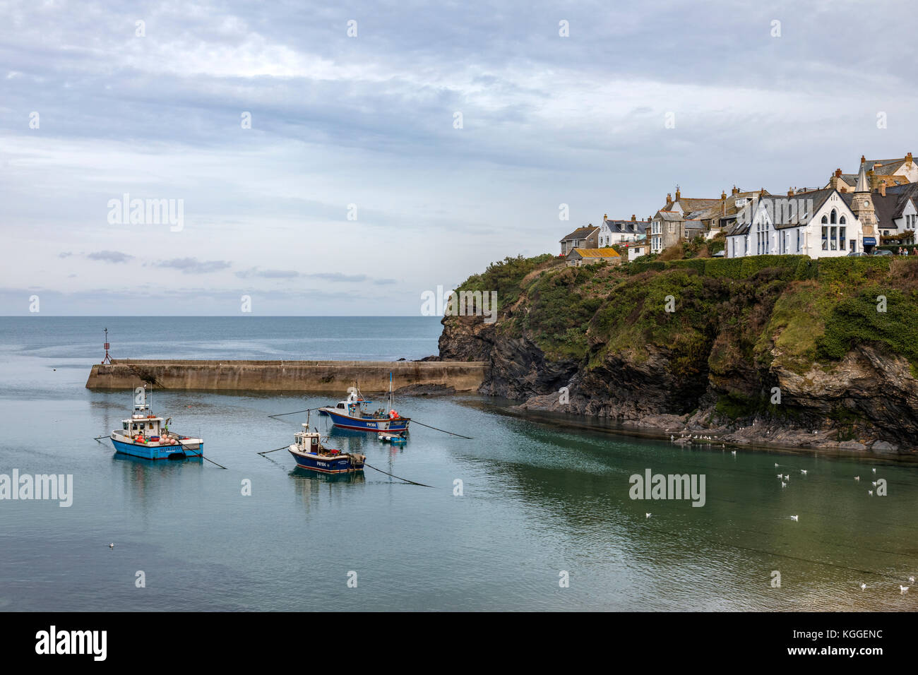 Port Isaac, Cornwall, England, United Kingdom Stock Photo - Alamy
