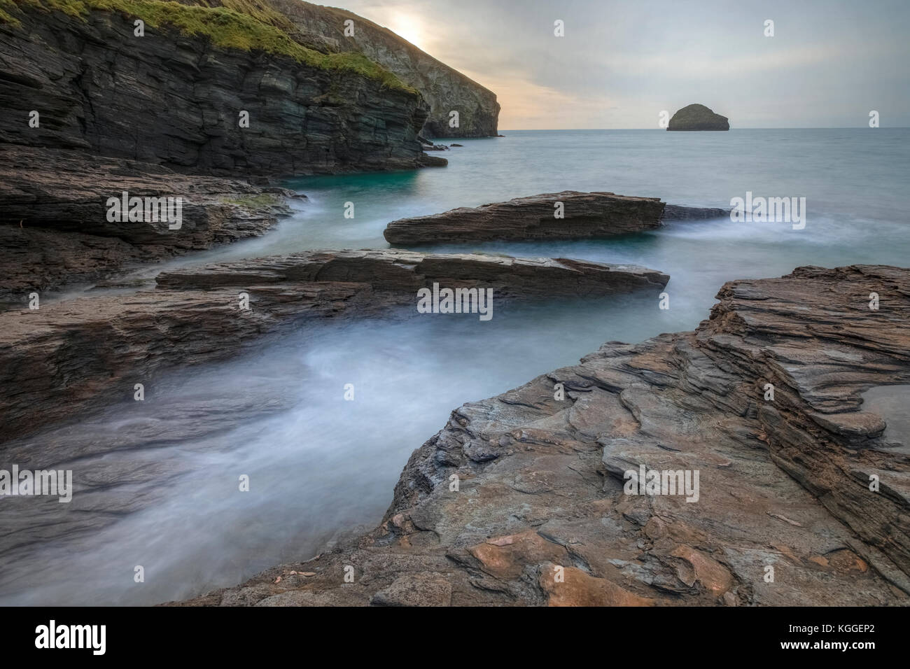 Trebarwith Strand, Cornwall, England, United Kingdom Stock Photo - Alamy