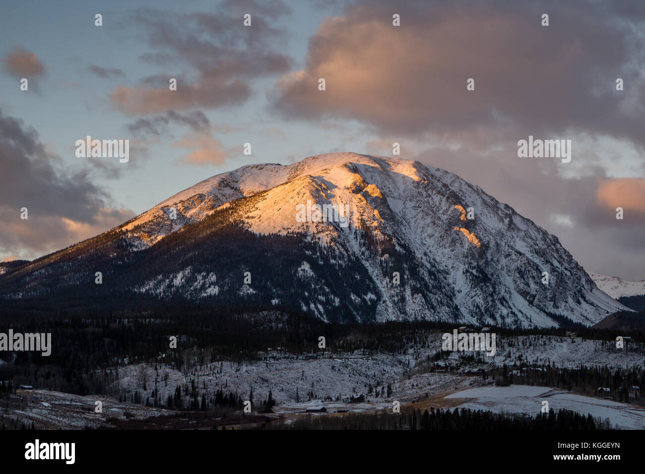 Colorado gore range mountains hi-res stock photography and images - Alamy