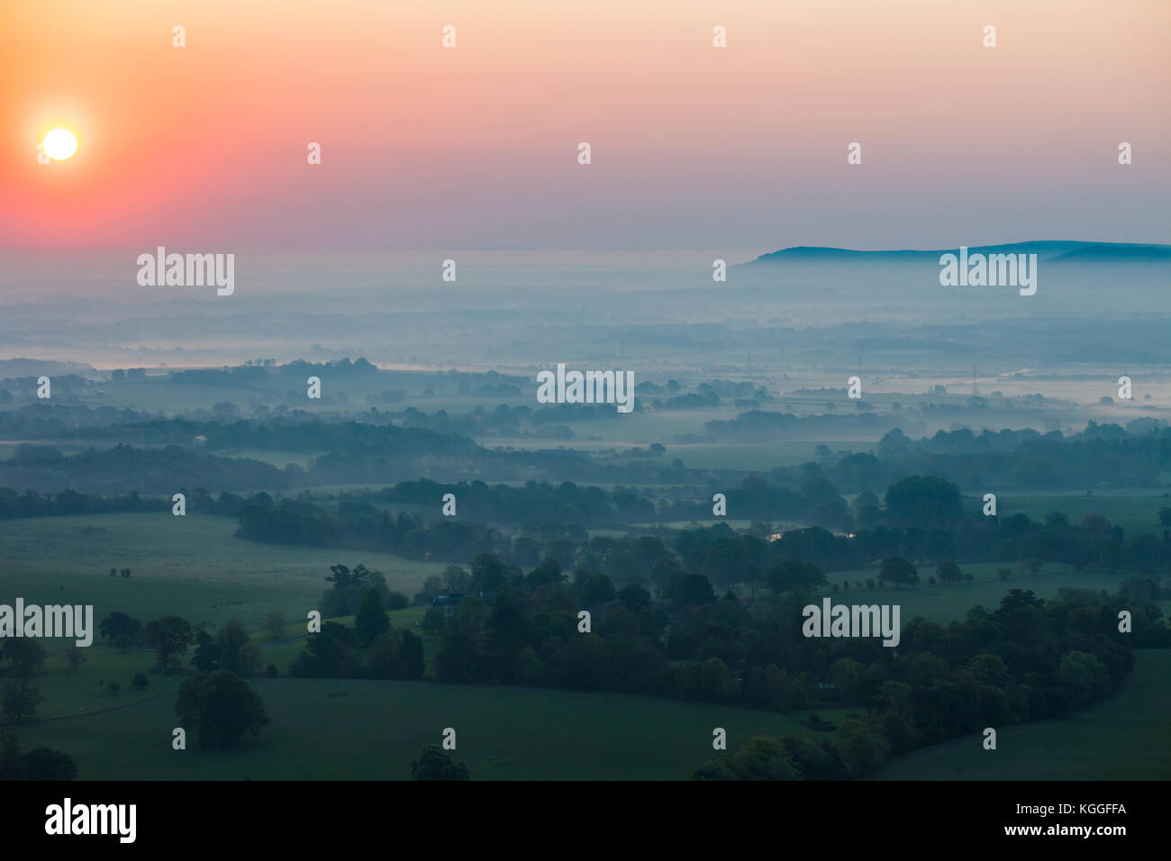 South downs national park west sussex hi-res stock photography and ...