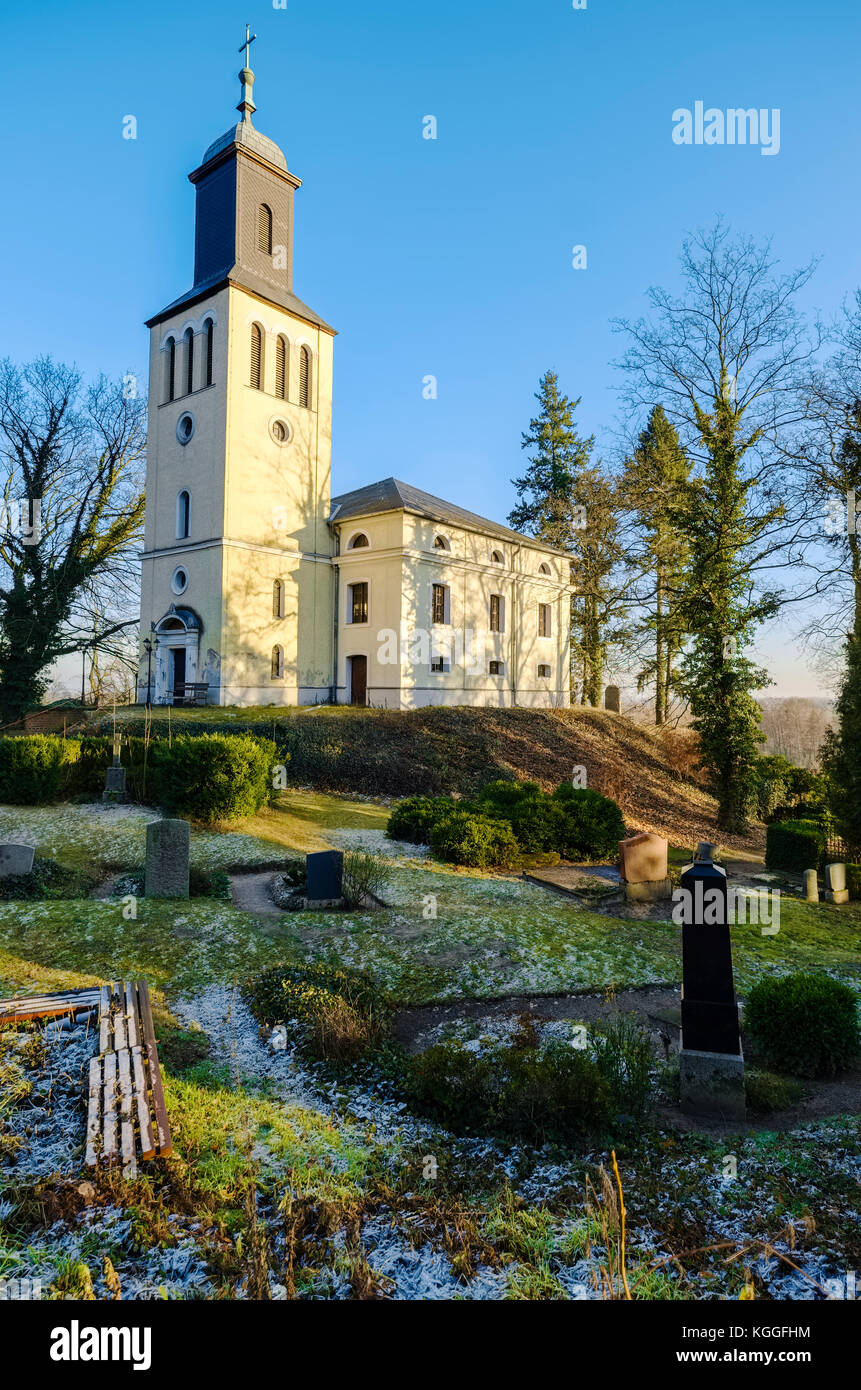 Sunshine village hi-res stock photography and images - Alamy