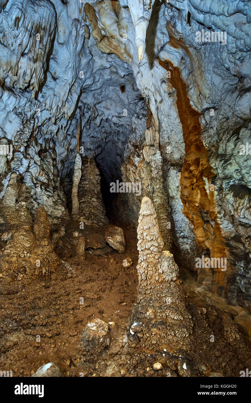 Interior of a cave with various speleothemes Stock Photo - Alamy