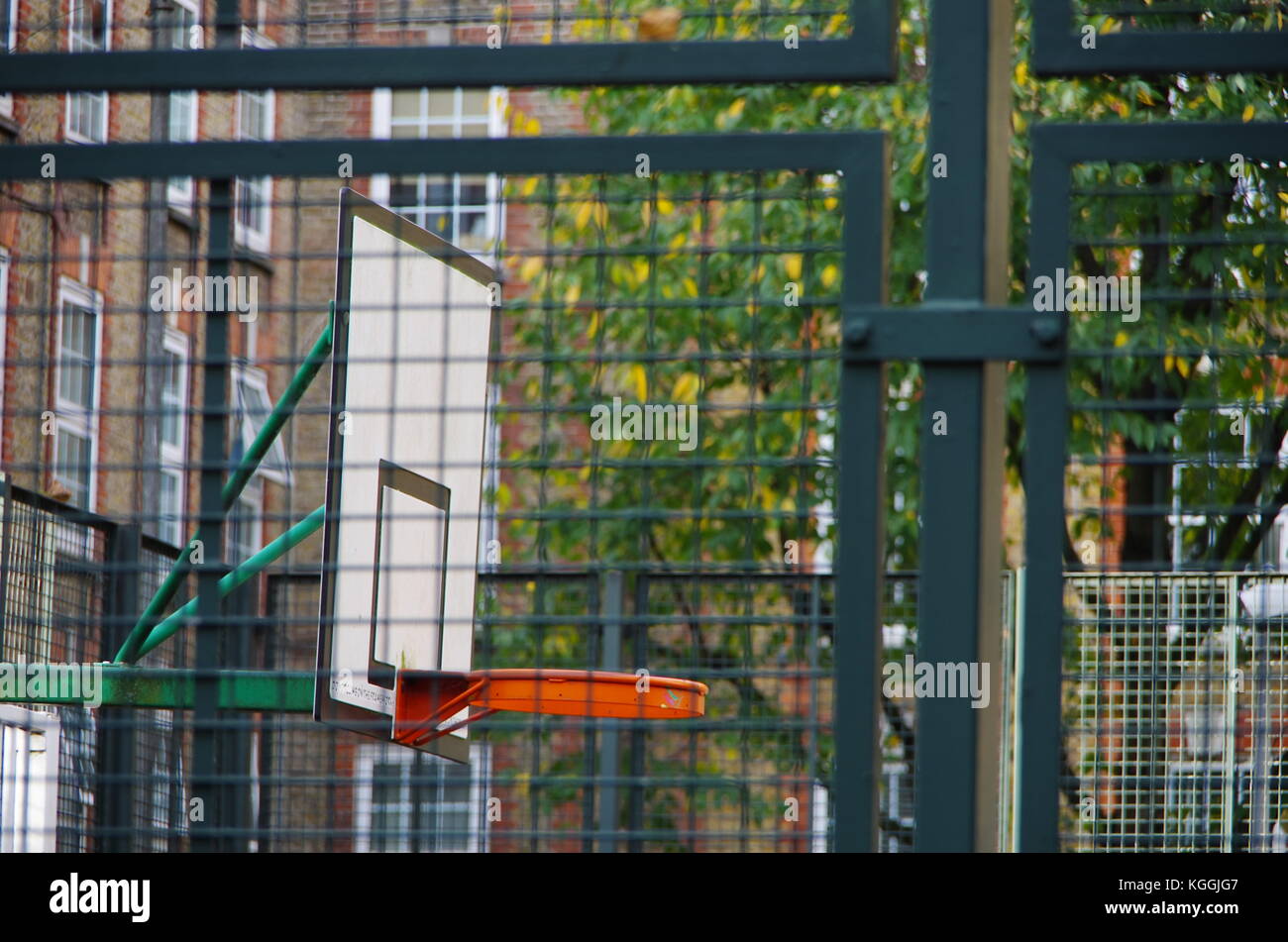 Closed basketball court hi-res stock photography and images - Alamy