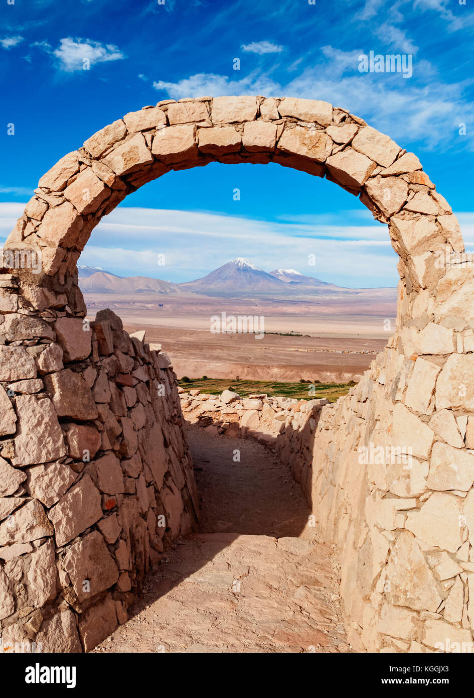 Way up the Pukara de Quitor view point, San Pedro de Atacama ...