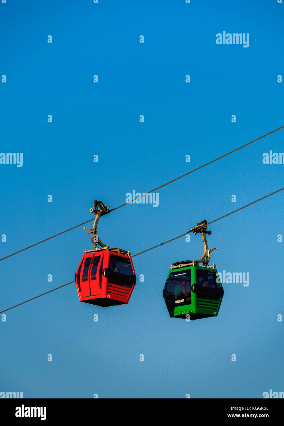 Cable Car in the Metropolitan Park, Santiago, Chile Stock Photo - Alamy