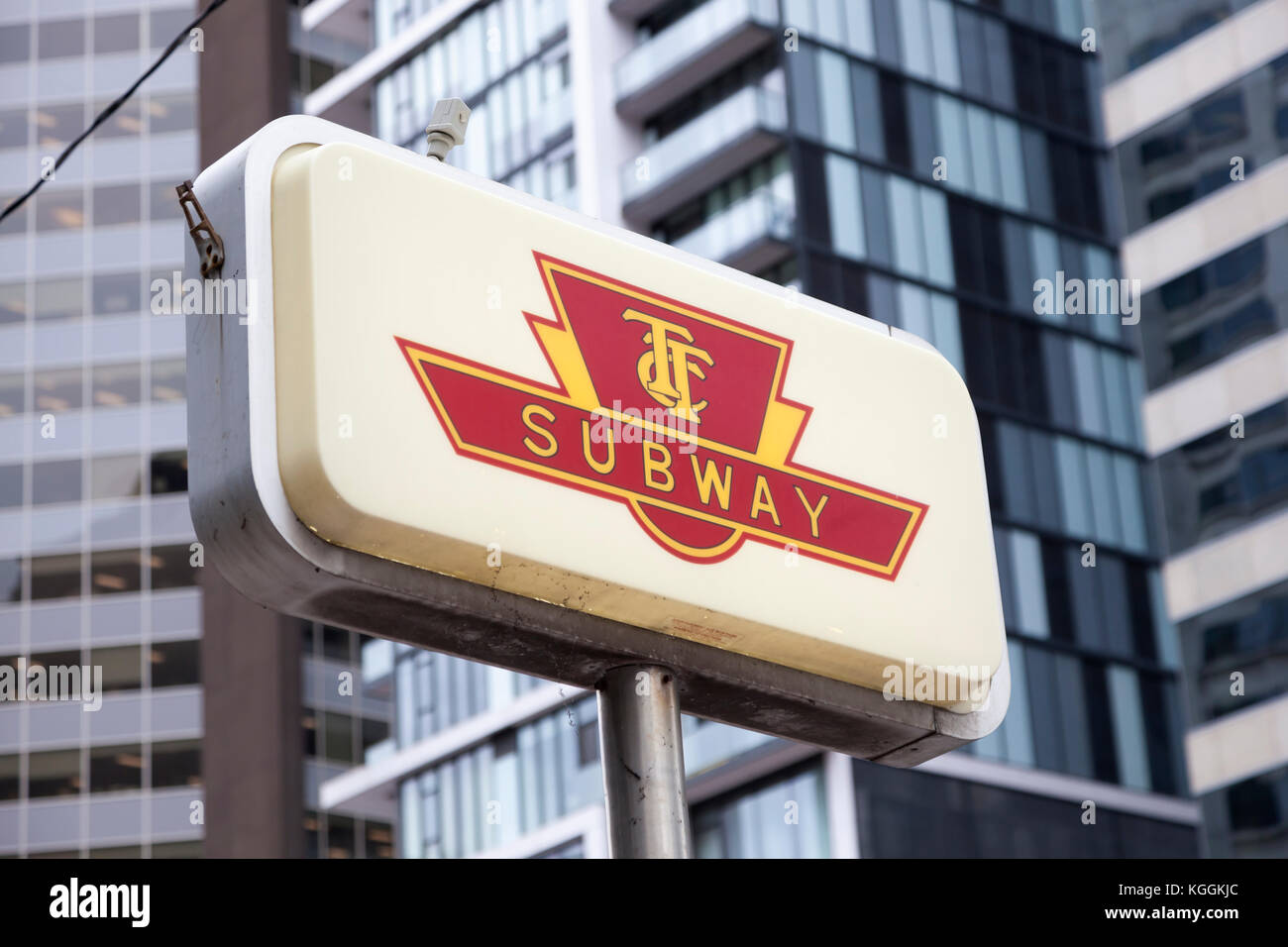 Toronto transit sign hi-res stock photography and images - Alamy