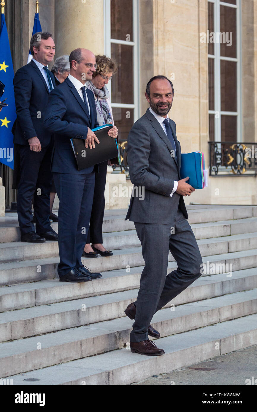 Elysee palace architecture hi-res stock photography and images - Alamy