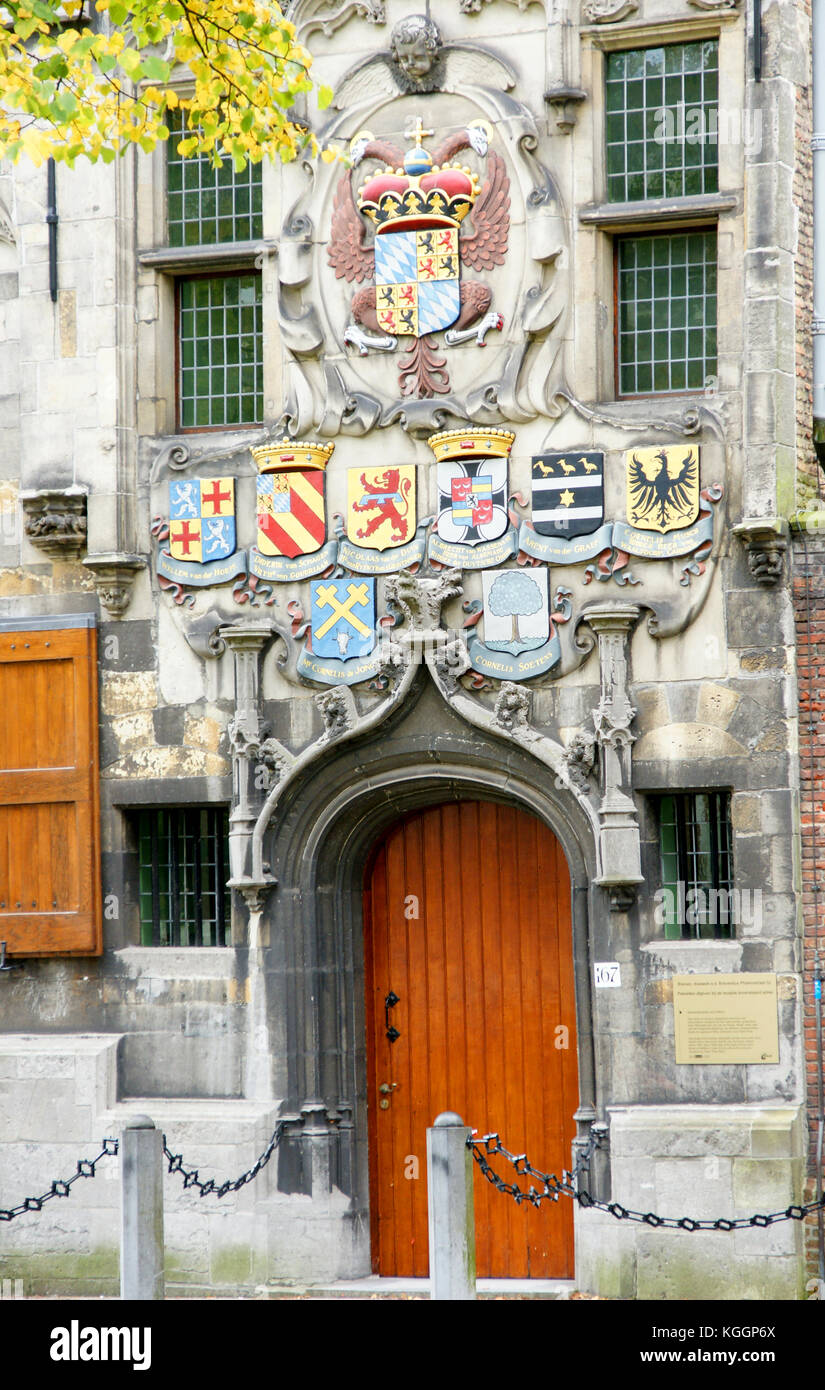 Heraldic shields of Delft Water Board members in 1645, the year the ...