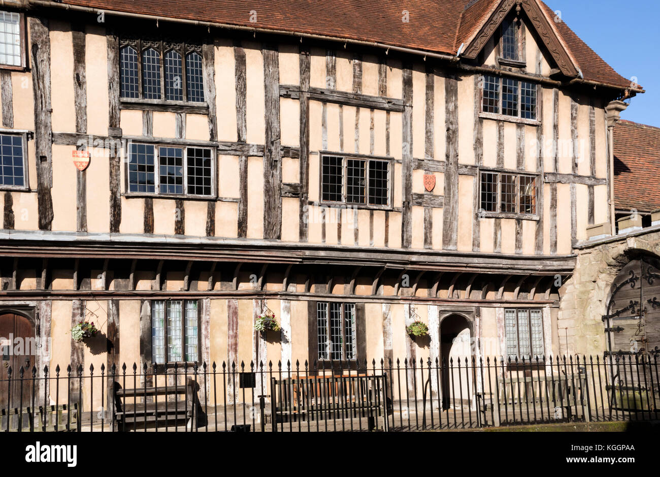 Lord leycester tudor hospital hi-res stock photography and images - Alamy