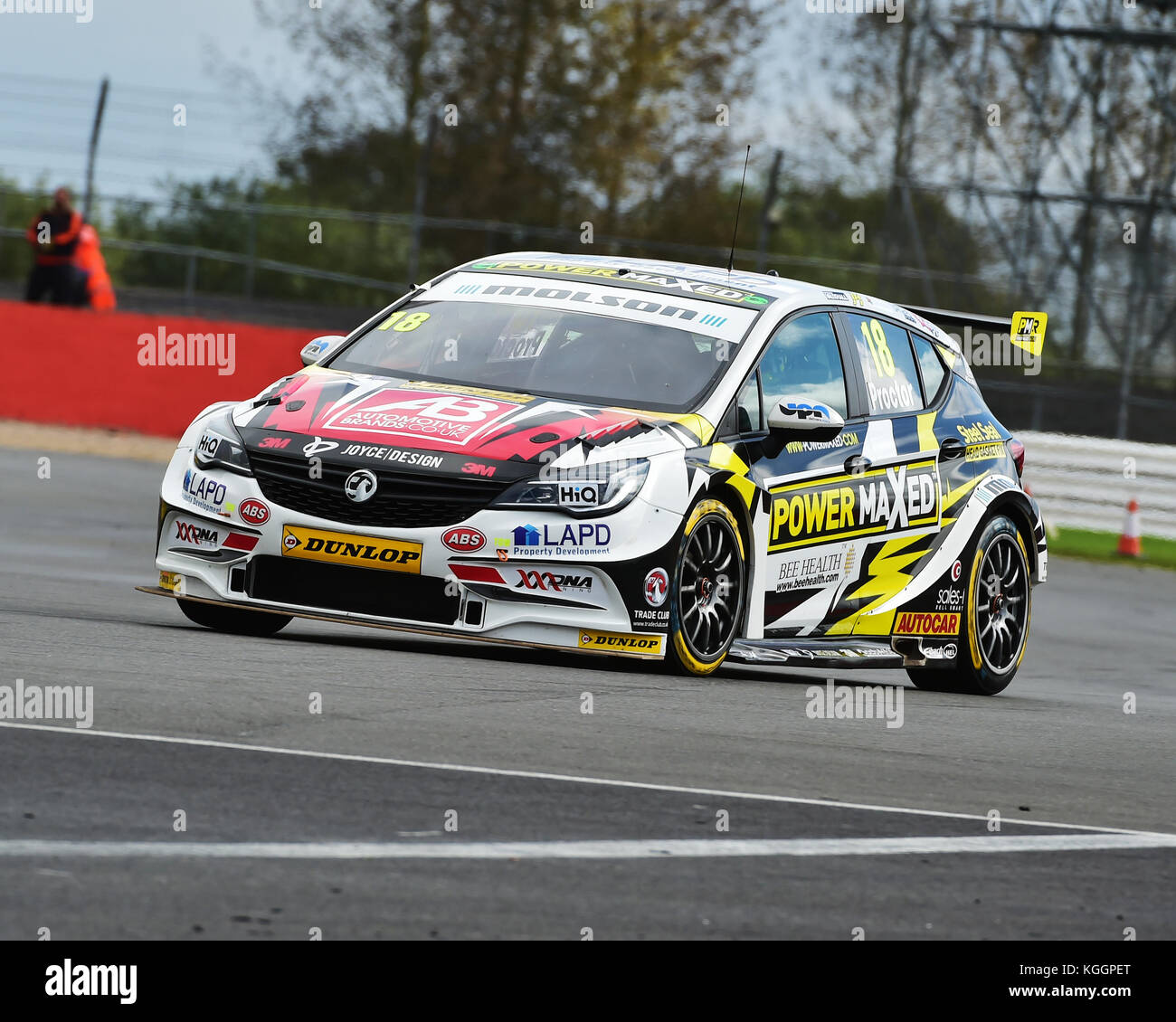 Senna Proctor, Vauxhall Astra, BTCC Championship, BTCC Silverstone ...