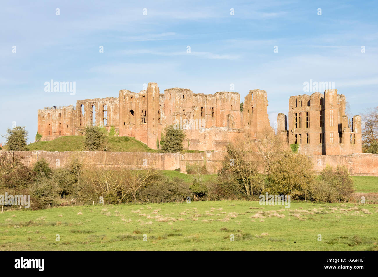 Kenilworth Castle, Kenilworth, Warwickshire, England, UK Stock Photo ...