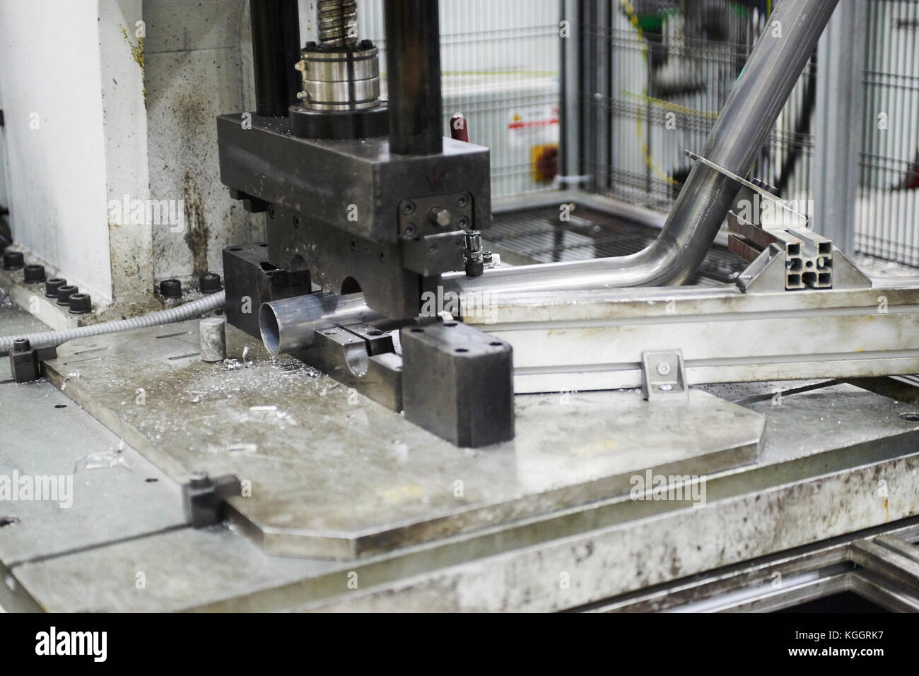 Robot bending pipe in modern factory Stock Photo - Alamy