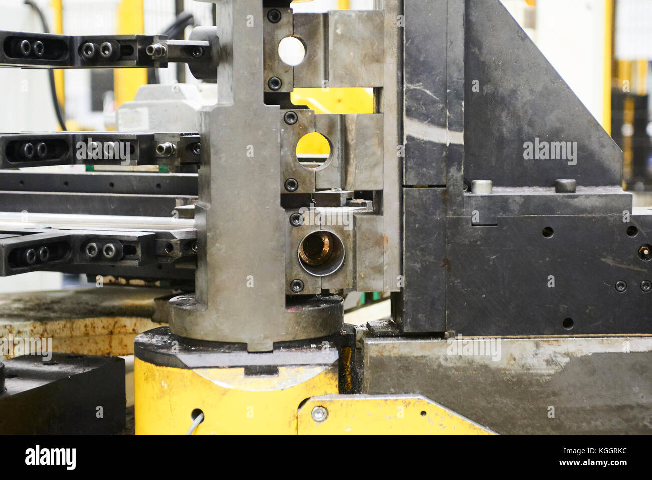 Robot bending pipe in modern factory Stock Photo - Alamy