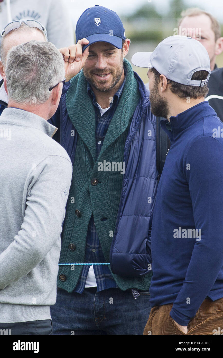 Jamie Redknapp seen again without his wedding ring while talking to ...