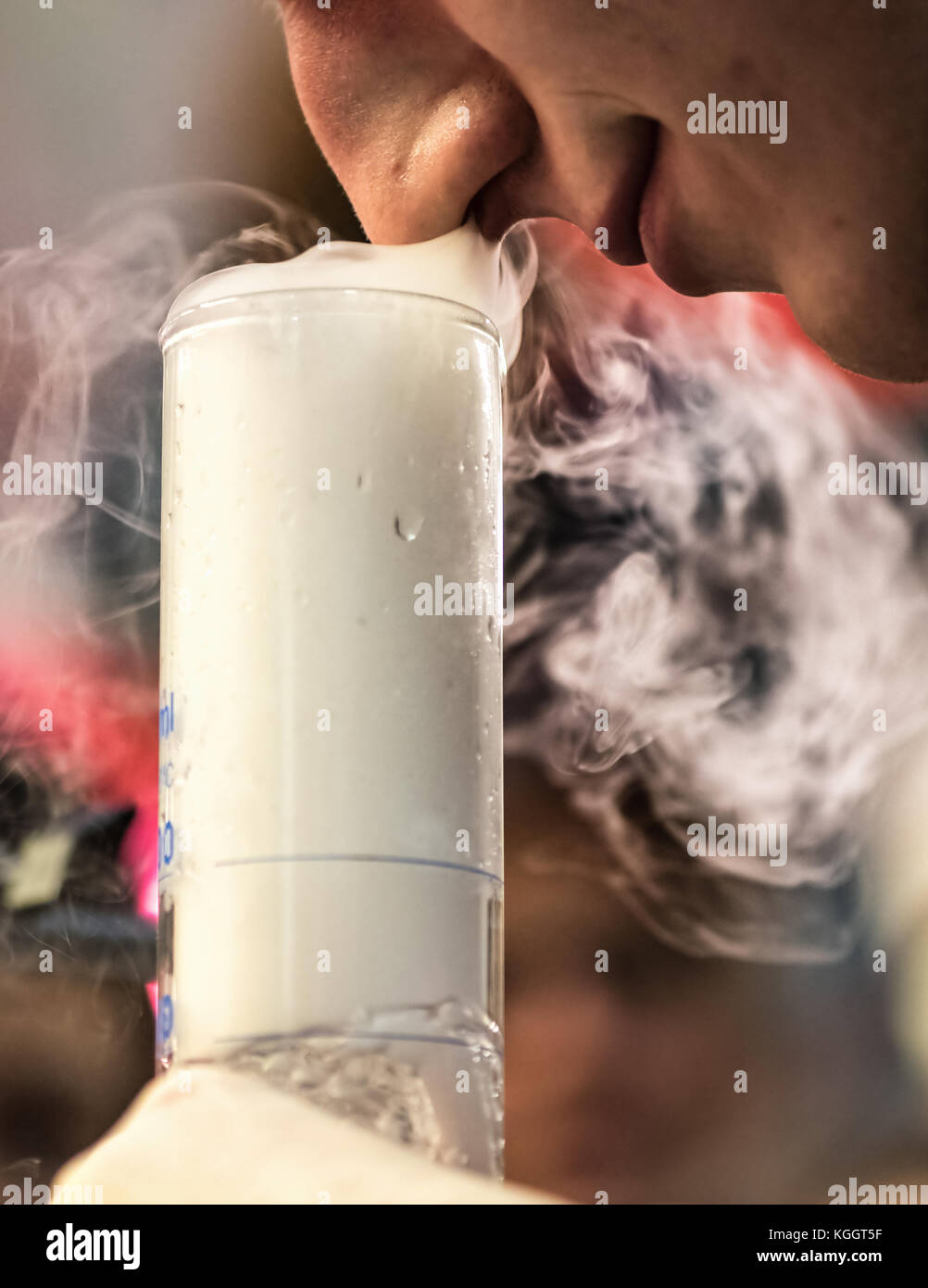 Inhalation of nitrogen vapors Stock Photo - Alamy