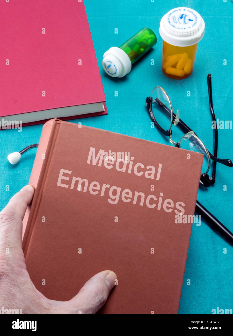 Medical emergency hi-res stock photography and images - Alamy