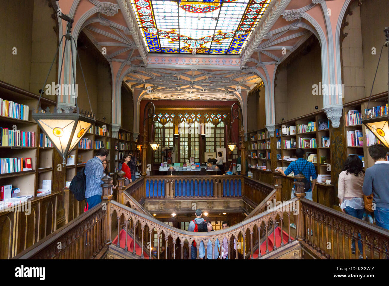 Livraria lello and irmao hi-res stock photography and images - Alamy