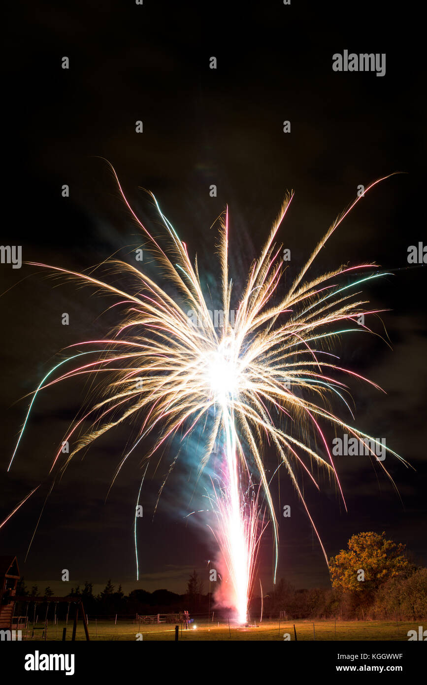 Bonfire Night UK England 5th November Fireworks Rockets Stock Photo - Alamy