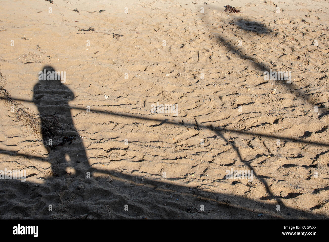 selfie shadow in sand Stock Photo - Alamy