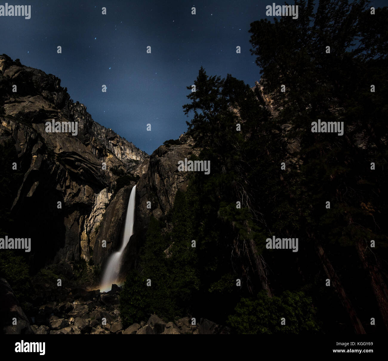 Moonbow hi-res stock photography and images - Alamy