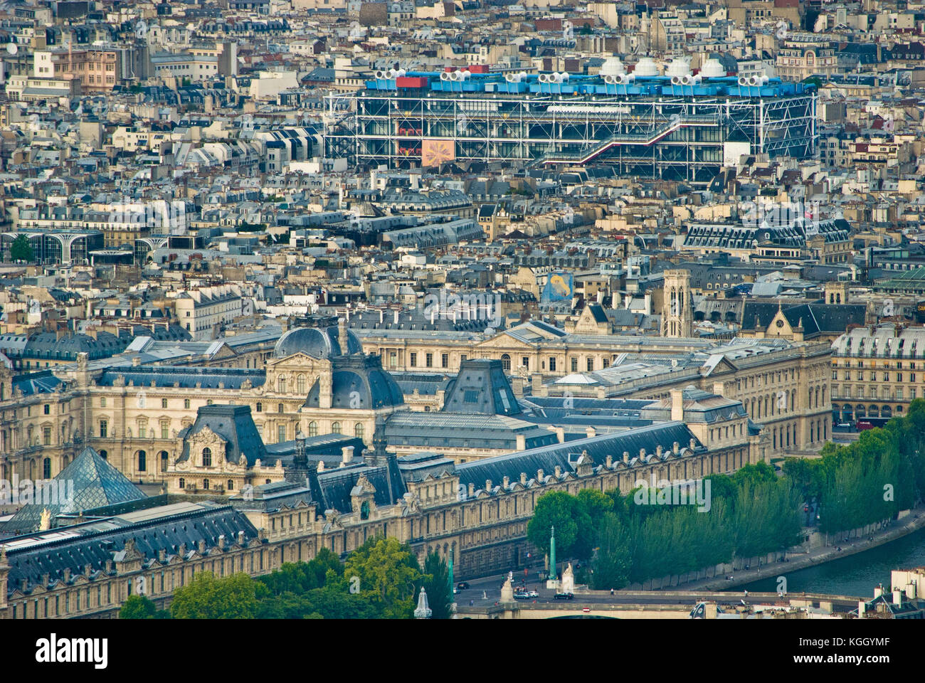 Aerial View Of Louvre Museum Stock Photos & Aerial View Of Louvre ...