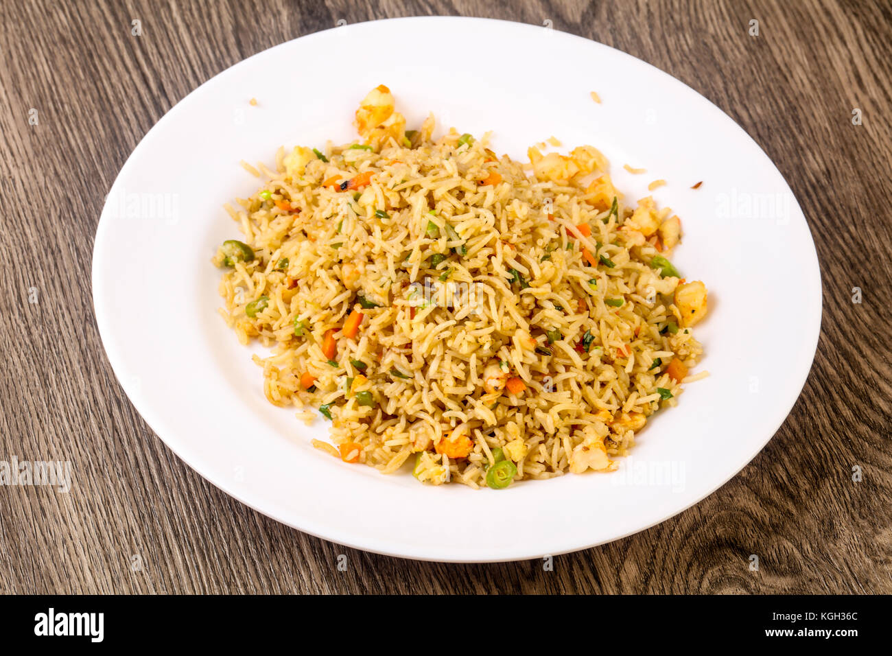 Indian traditional cuisine - Fried rice with prawn Stock Photo - Alamy