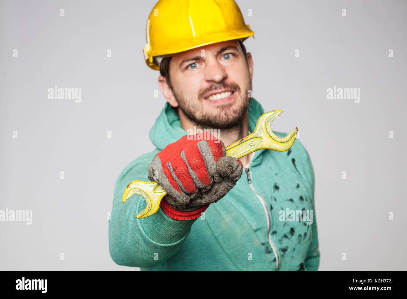 Handyman worker, ready to help Stock Photo - Alamy
