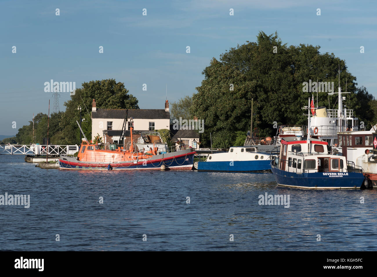 Old boatyard hi-res stock photography and images - Alamy