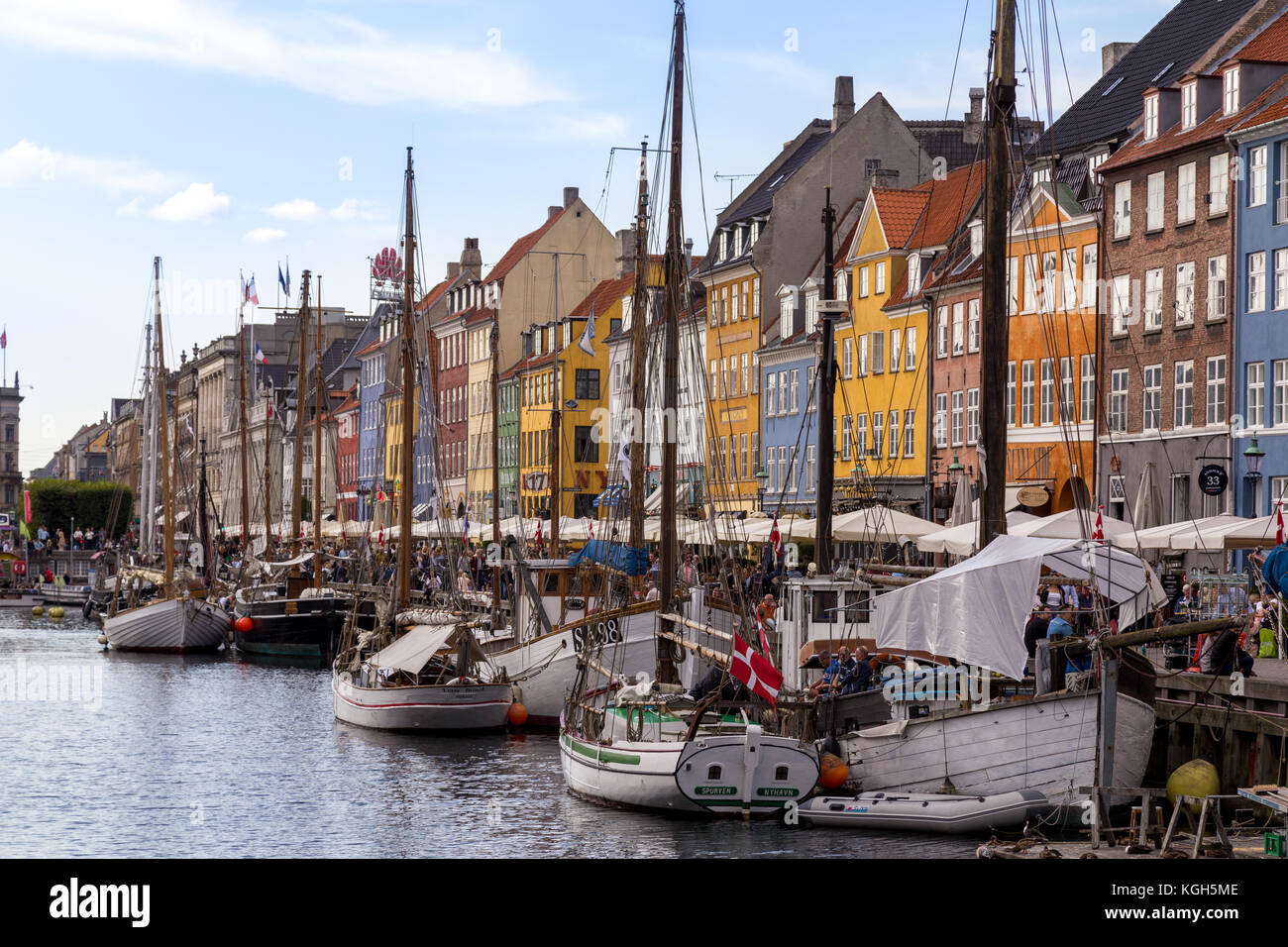 Nyhavn harbor in Copenhagen, Denmark Stock Photo - Alamy