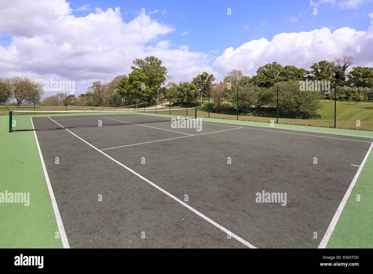 Tennis house hi-res stock photography and images - Alamy