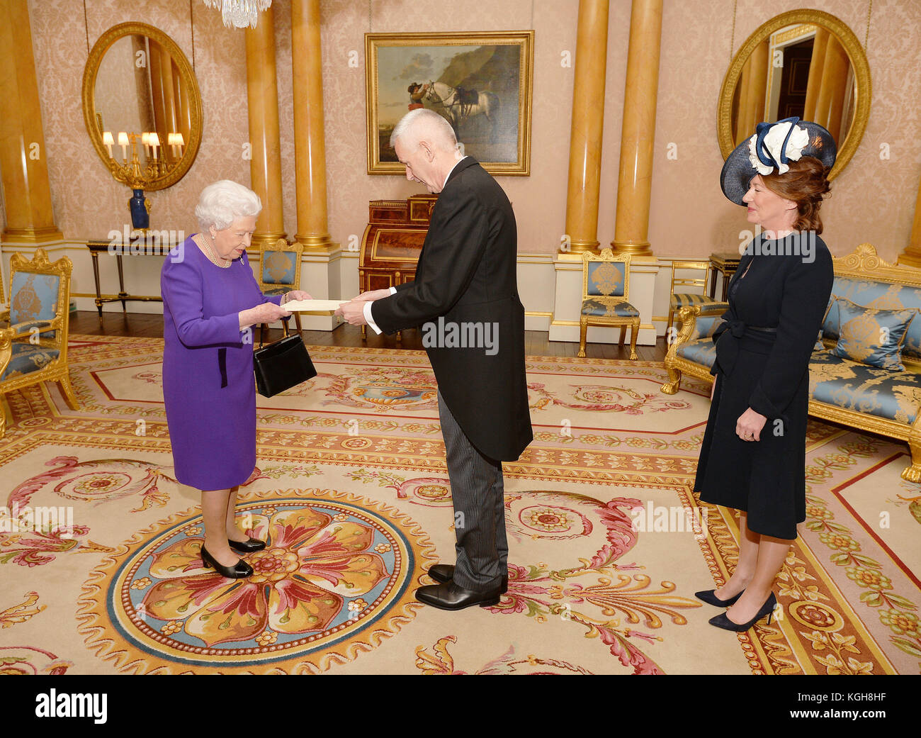 Irish ambassador to uk adrian oneill hi-res stock photography and ...