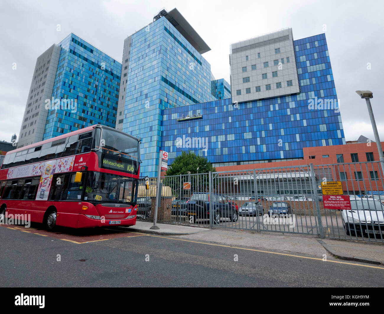 Royal london hospital and whitechapel hi-res stock photography and ...