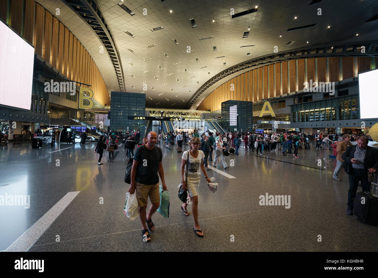 Hamad International Airport, Doha, Qatar: Terminal interior leading to ...