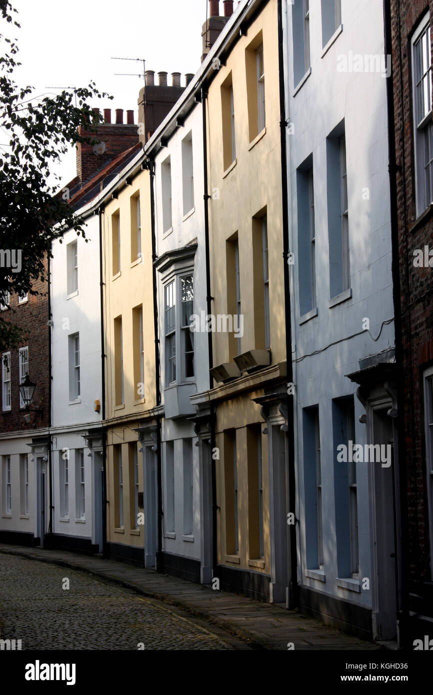 Prince Street in Hull near Hull Minster Stock Photo - Alamy