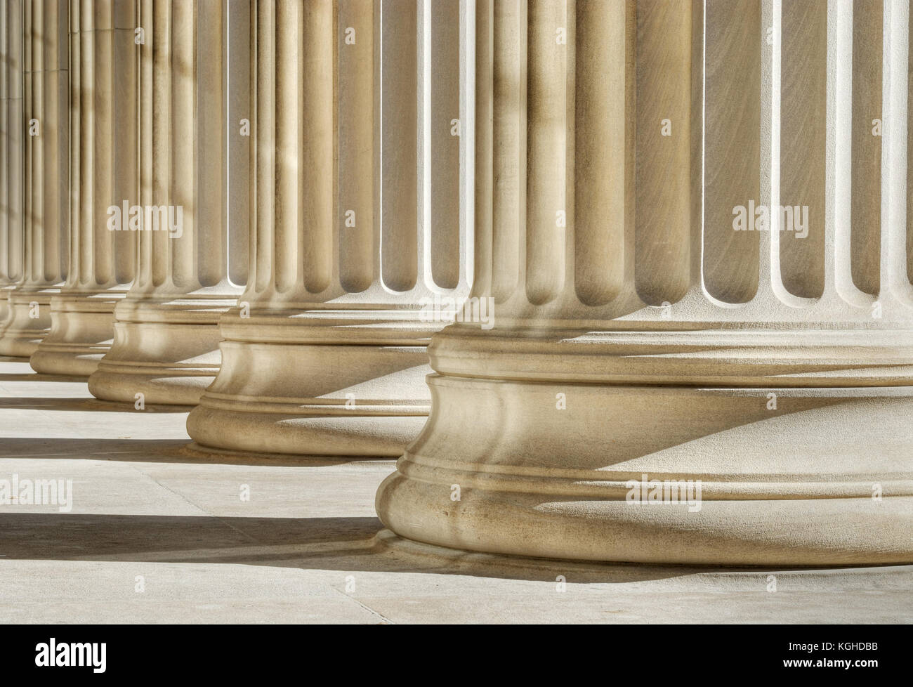 Background columns hi-res stock photography and images - Alamy
