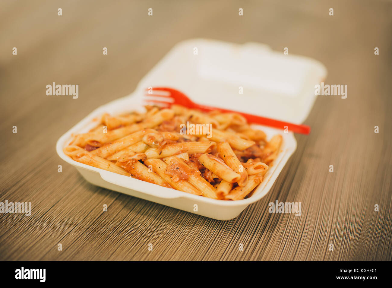 Chinese take away food in styrofoam hi-res stock photography and images ...