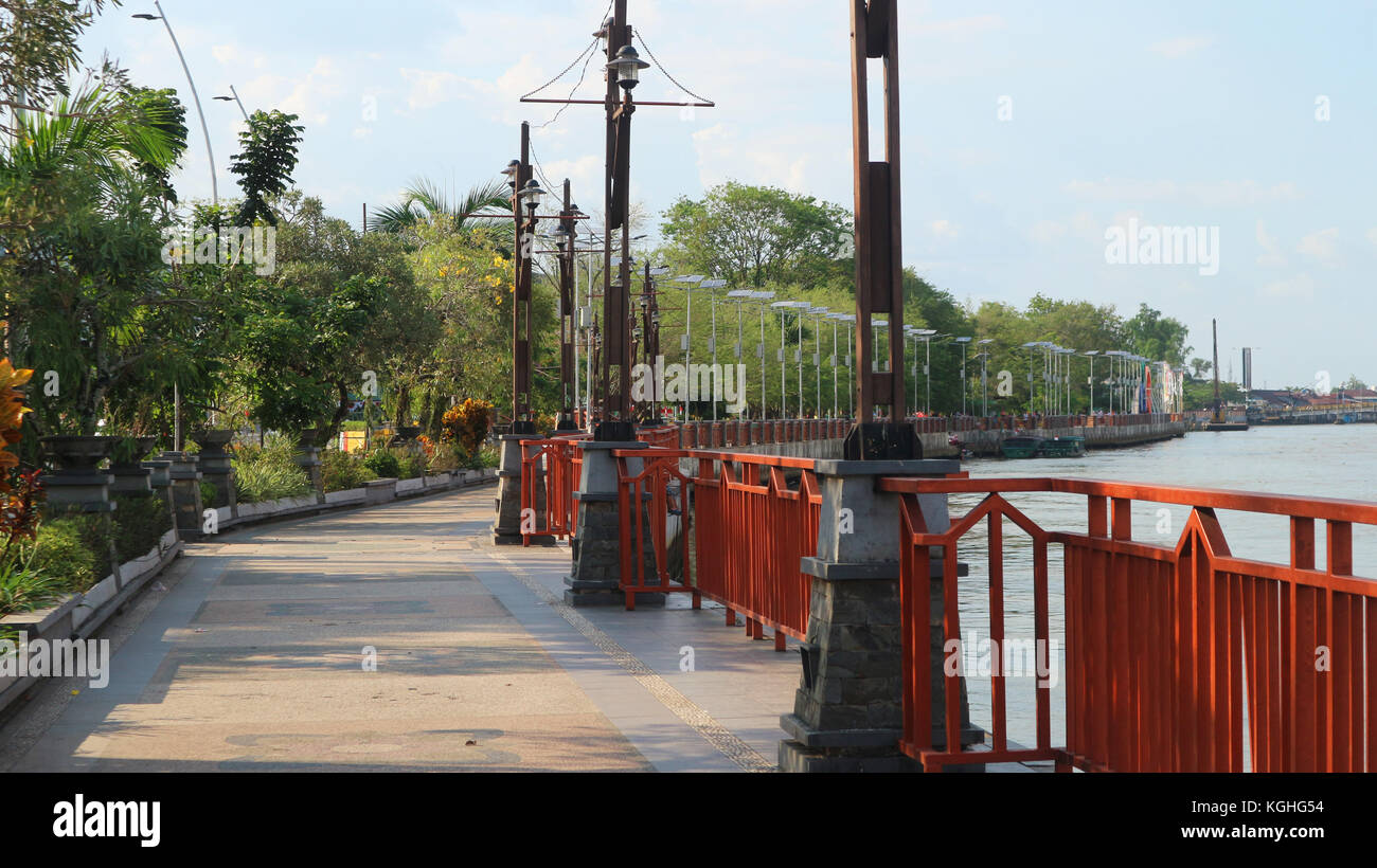 City water front pedestrian Stock Photo - Alamy