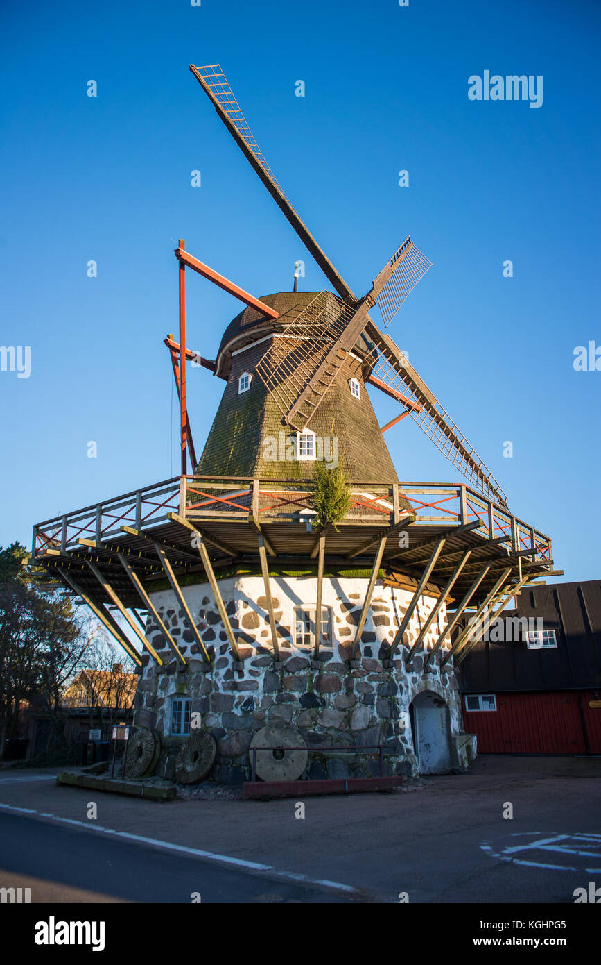 Wind mill flour hi-res stock photography and images - Alamy