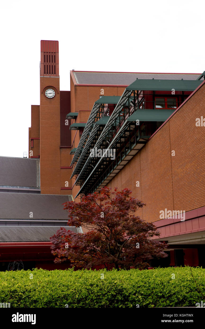The British Library on Euston Road,photographed from the piazza ...