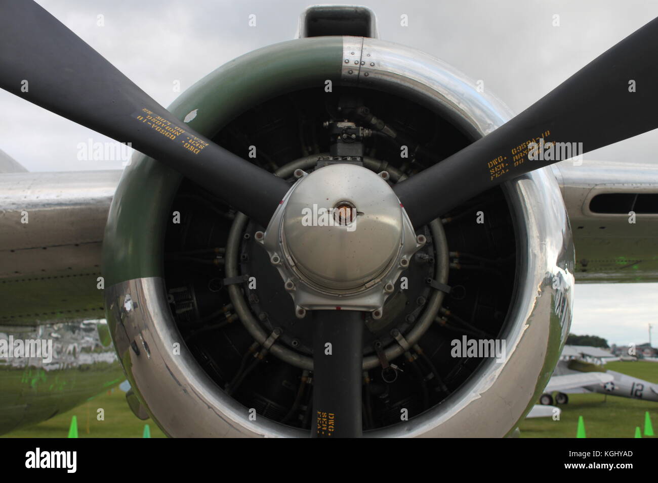 B 25 bomber hi-res stock photography and images - Alamy