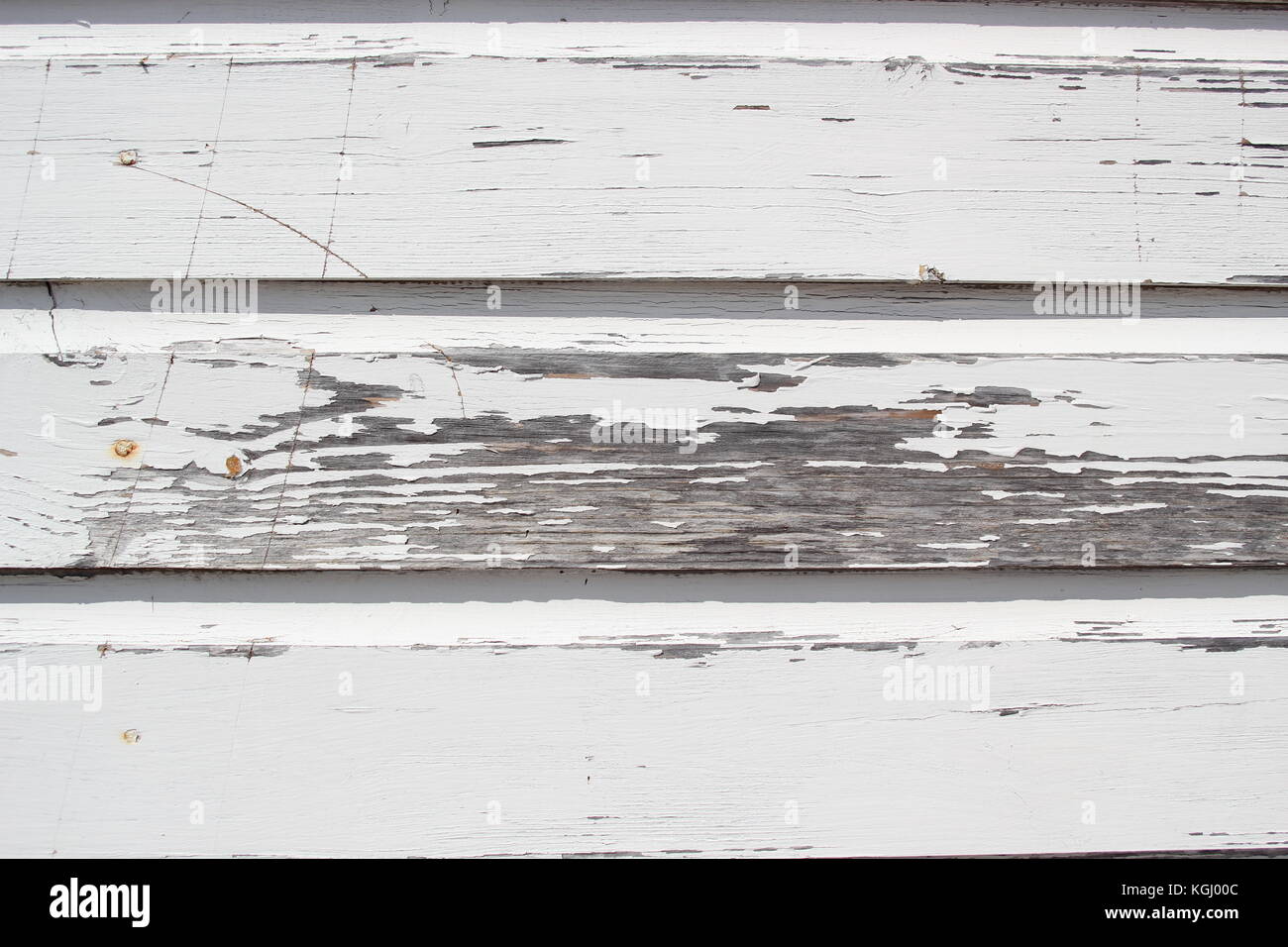 wood shed with white weathered peeling paint Stock Photo - Alamy