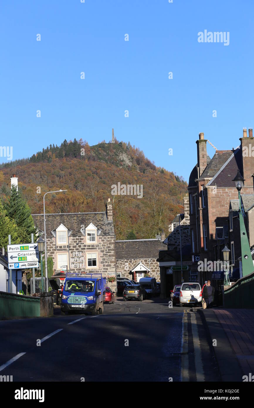 Comrie street scene in autumn Scotland November 2017 Stock Photo - Alamy