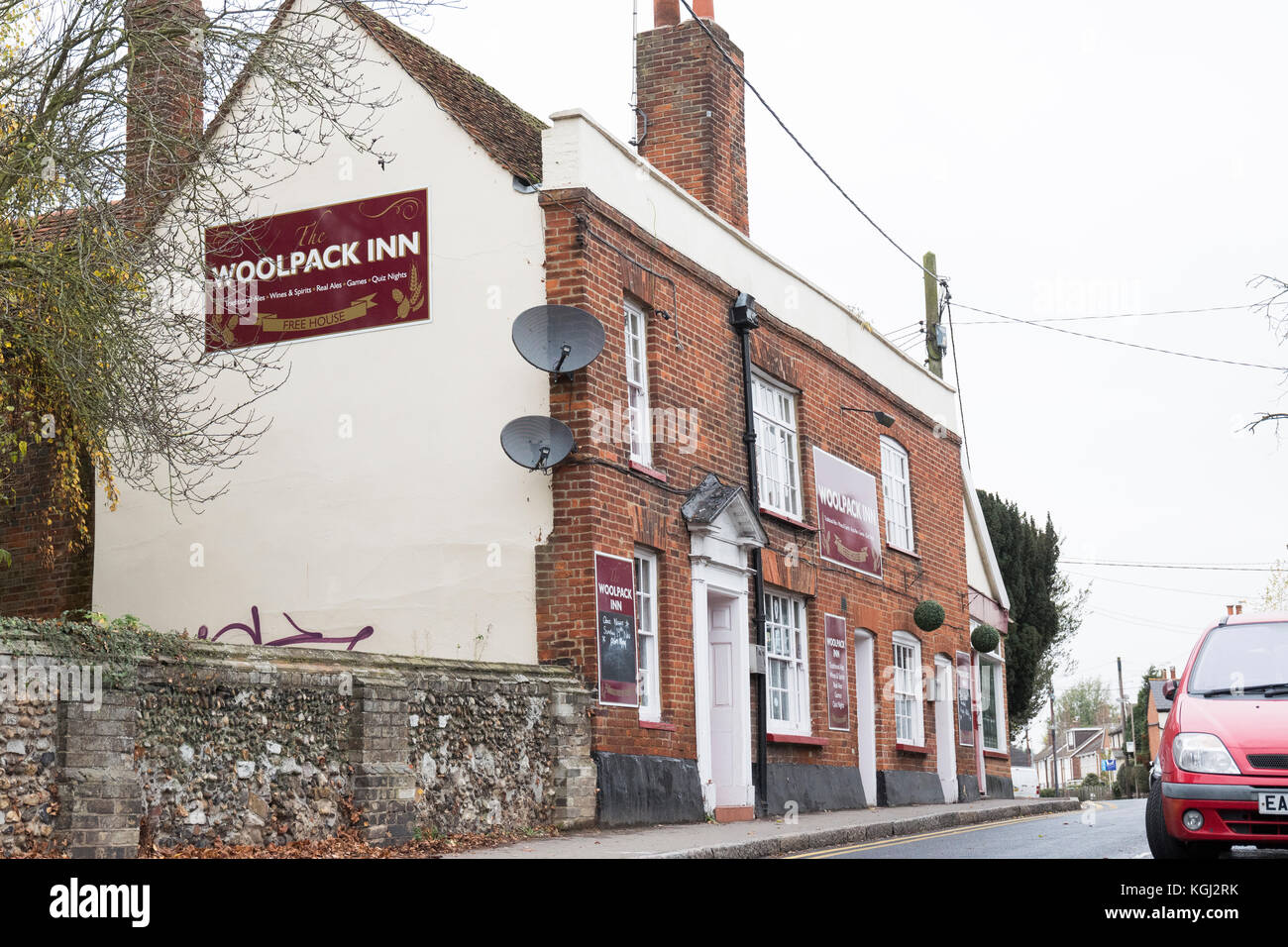 Woolpack inn public house hi-res stock photography and images - Alamy