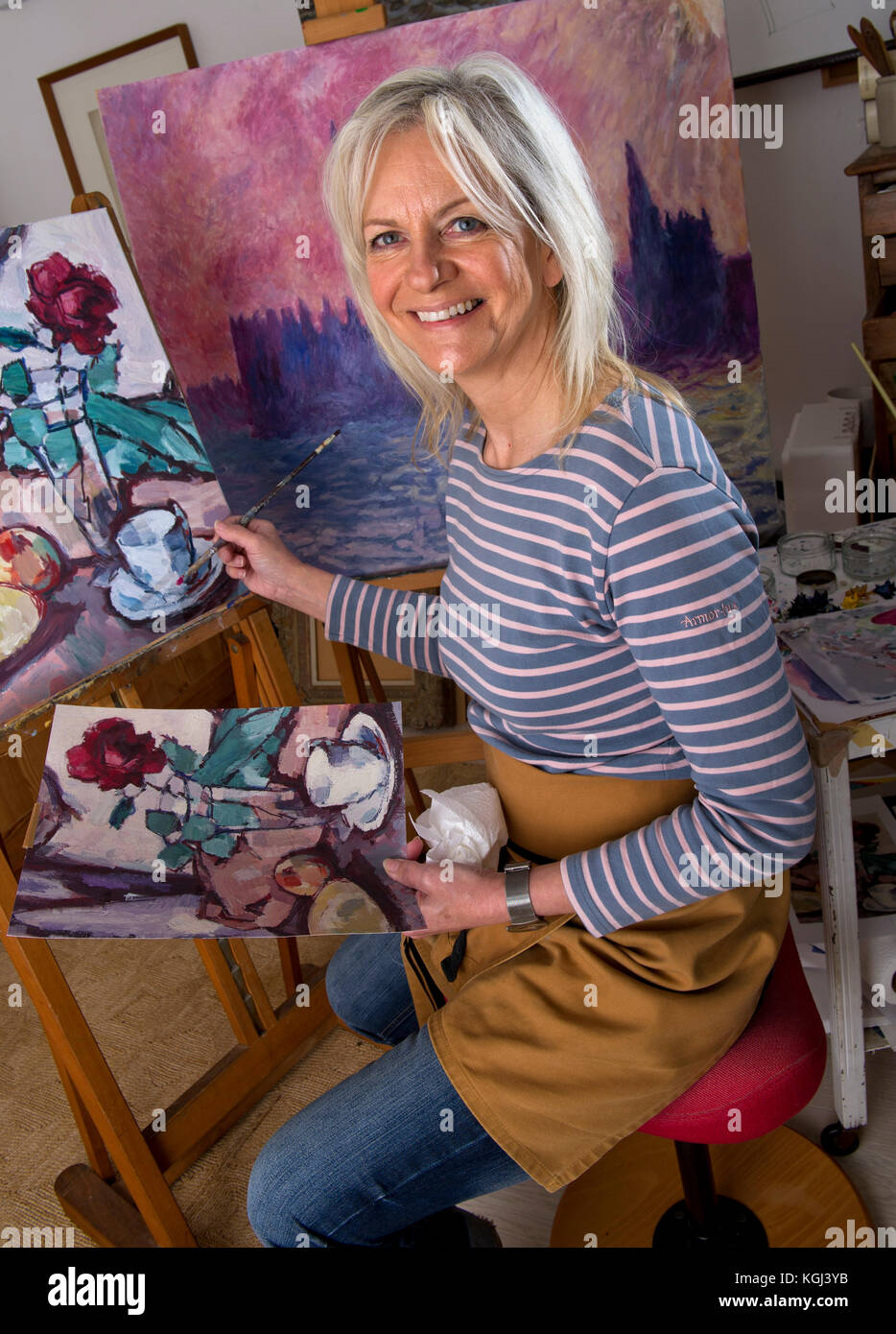Copyist Susie Ray in her Cornwall studio Stock Photo - Alamy