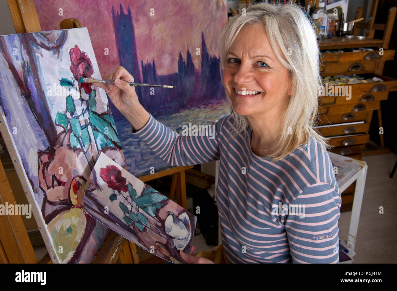 Copyist Susie Ray in her Cornwall studio Stock Photo - Alamy
