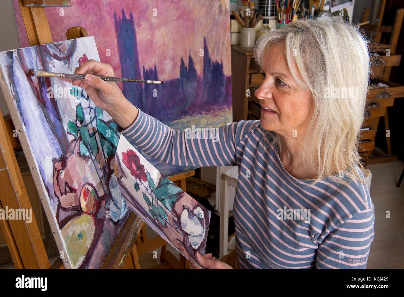Copyist Susie Ray in her Cornwall studio Stock Photo - Alamy