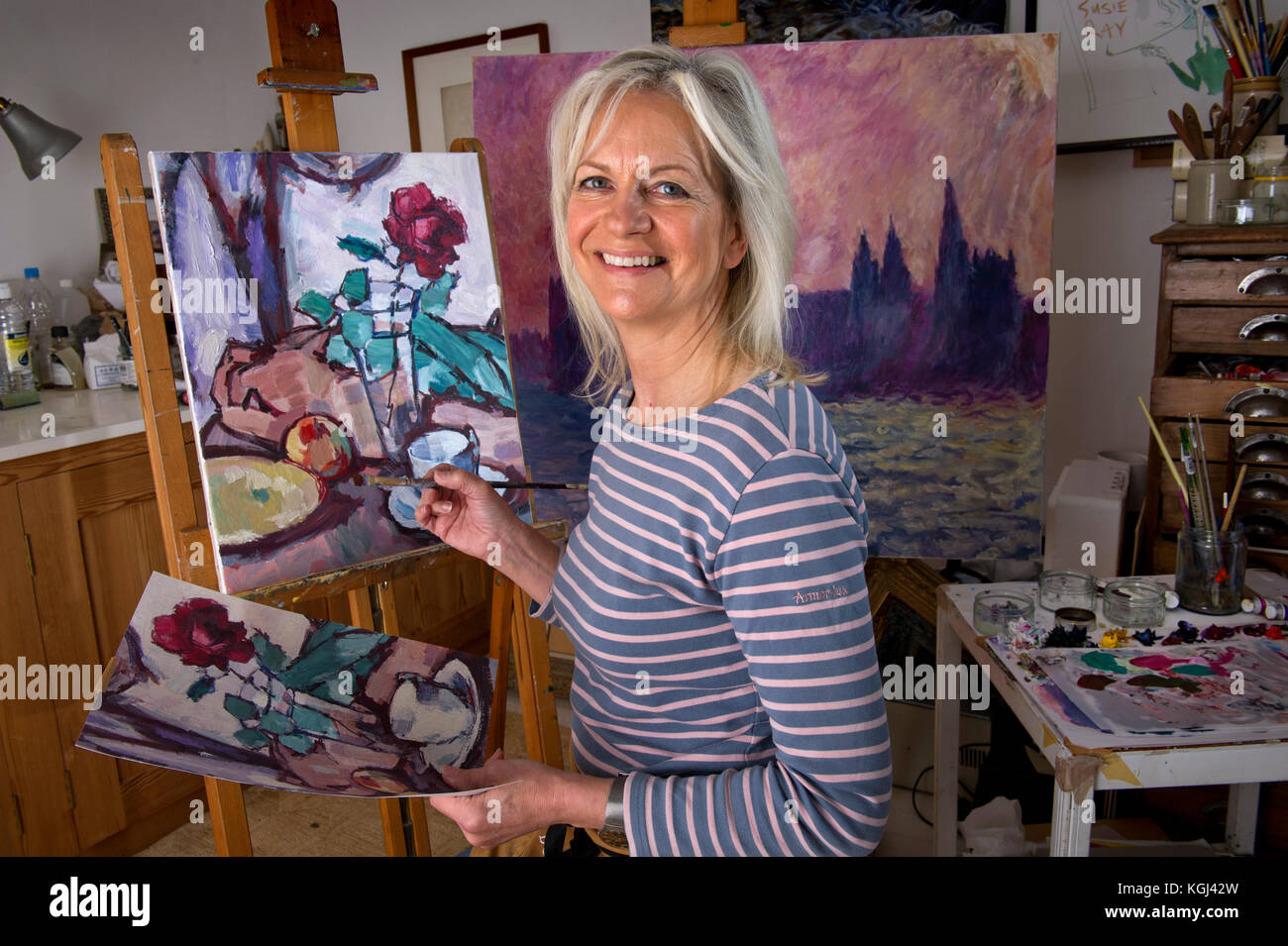 Copyist Susie Ray in her Cornwall studio Stock Photo - Alamy